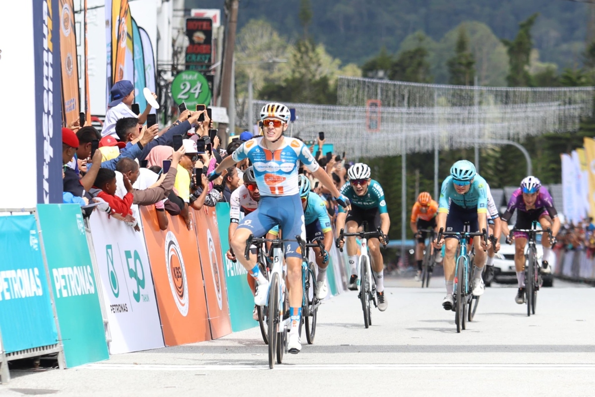 Max Poole gana la etapa reina del Tour de Langkawi; Martín López 2° y ...