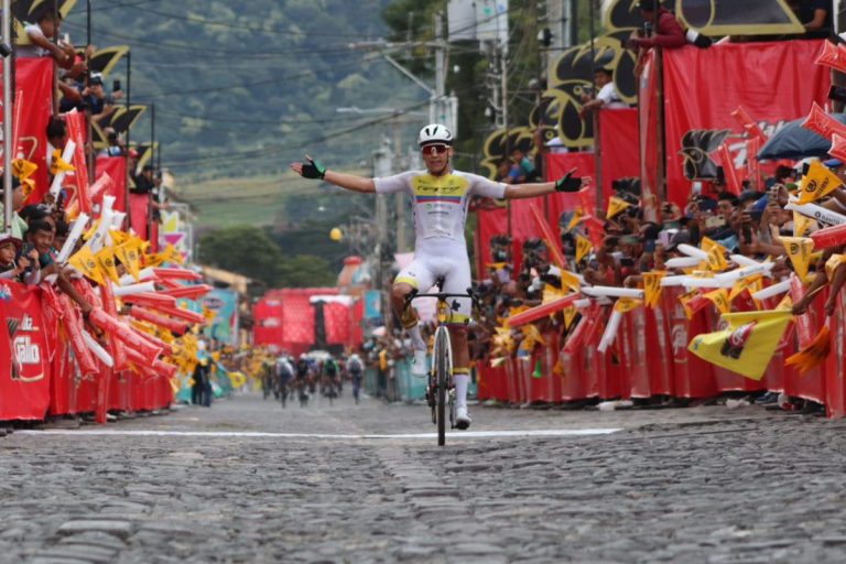 ¡Dominio colombiano! Róbinson López campeón de la Vuelta a Guatemala ...