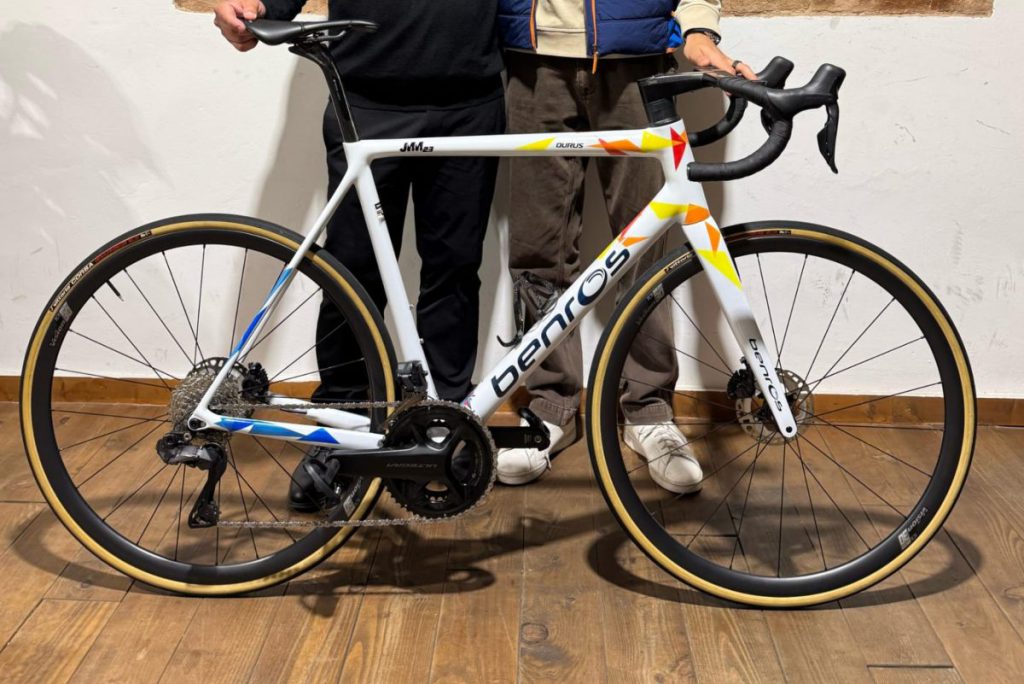 Benros, la bicicleta elegida por grandes pilotos – Revista Mundo Ciclístico
