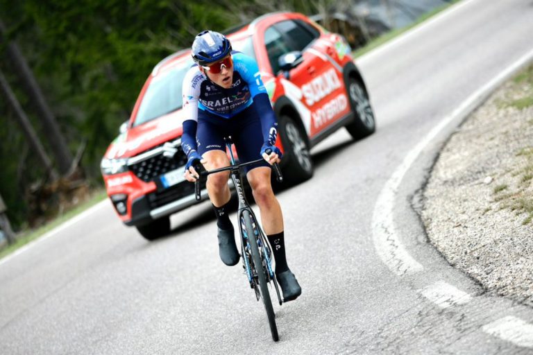 Marco Frigo corona la fuga y gana la tercera etapa del Tour de los ...
