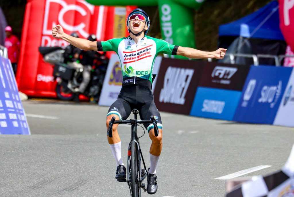 Yeison Reyes triunfa en el Alto de la Línea, en la etapa más larga y ...