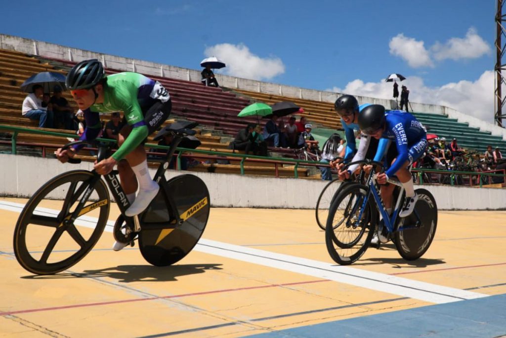 Duitama vivió la segunda jornada de la última válida nacional de ...