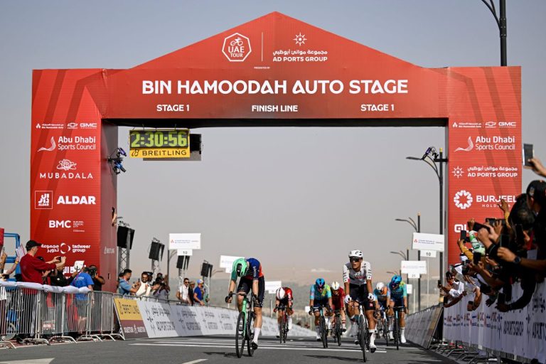 ¡Sobrado! Isaac del Toro gana la jornada inaugural del UAE Tour con ...